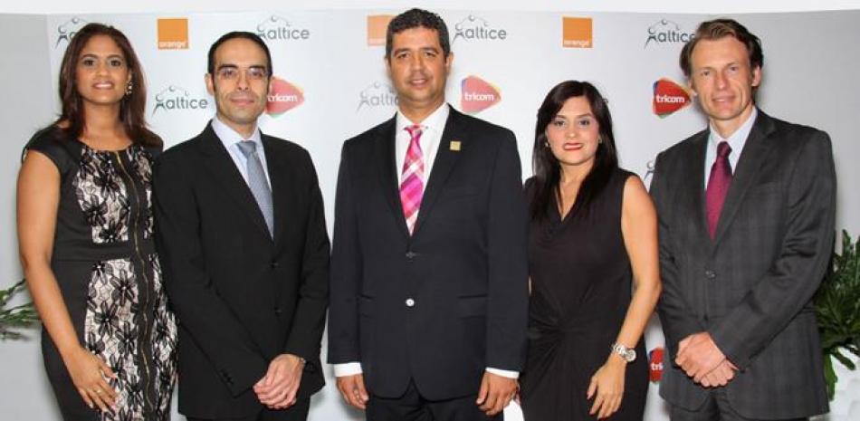 Mirna Eusebio, Abdelhakim Boubazine, Héctor Bretón, Liza Arzeno y Olivier Reale.