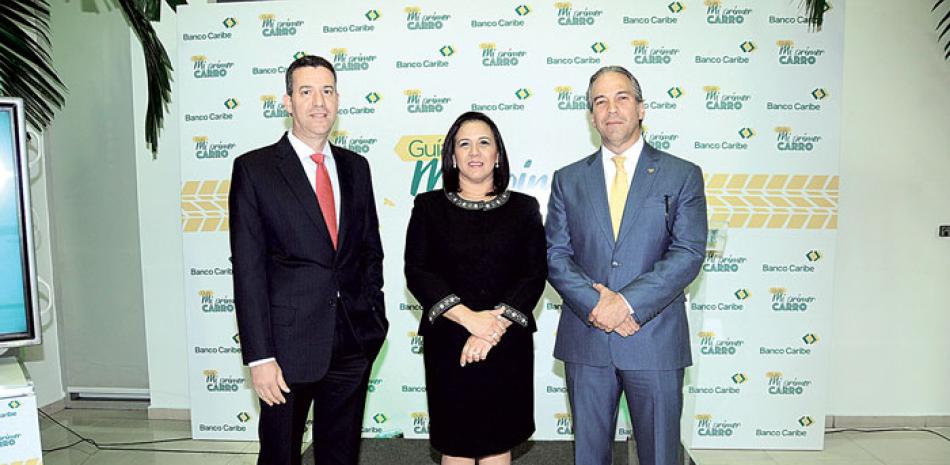 Tomás Pimentel, Marlennys Contreras y Dennis Simó.