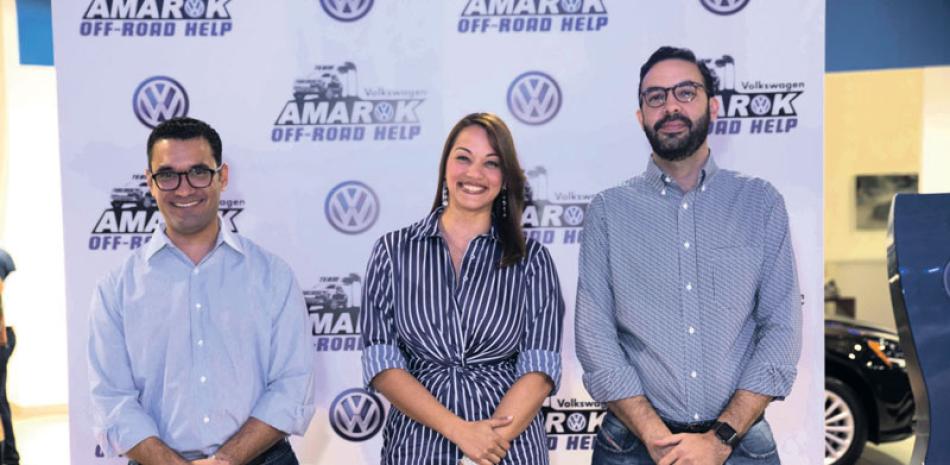 Juan Andrés Frías, Heidi Guzmán y Raúl Barrientos.