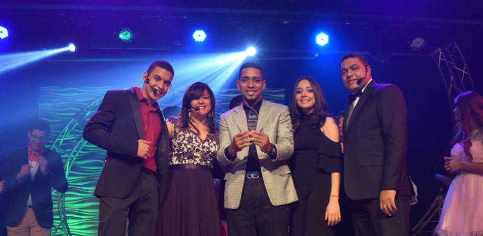 Ganadores. Ronal Martínez, Elías Valentín Salaverría y Michelle Polanco ...