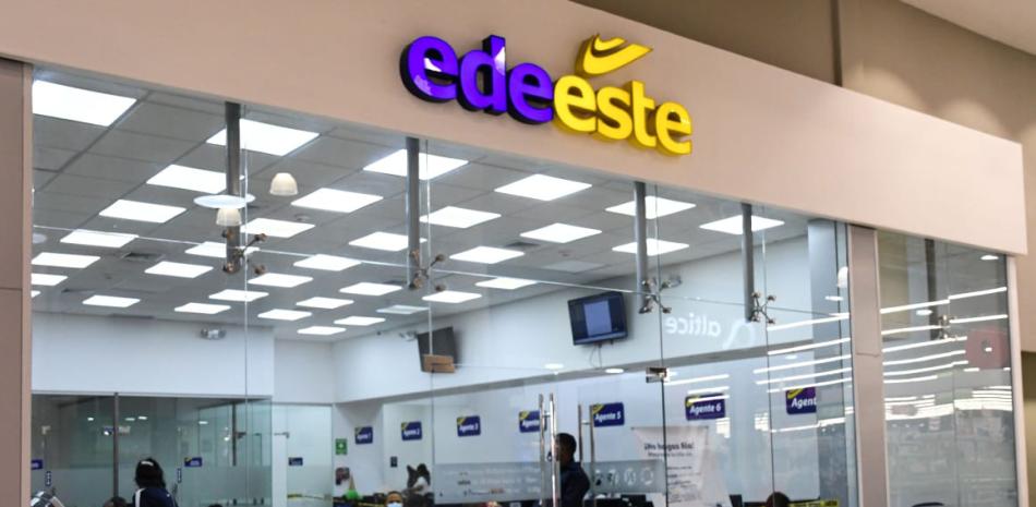 "EdeEste cambia horarios oficinas comerciales"| Listín Diario