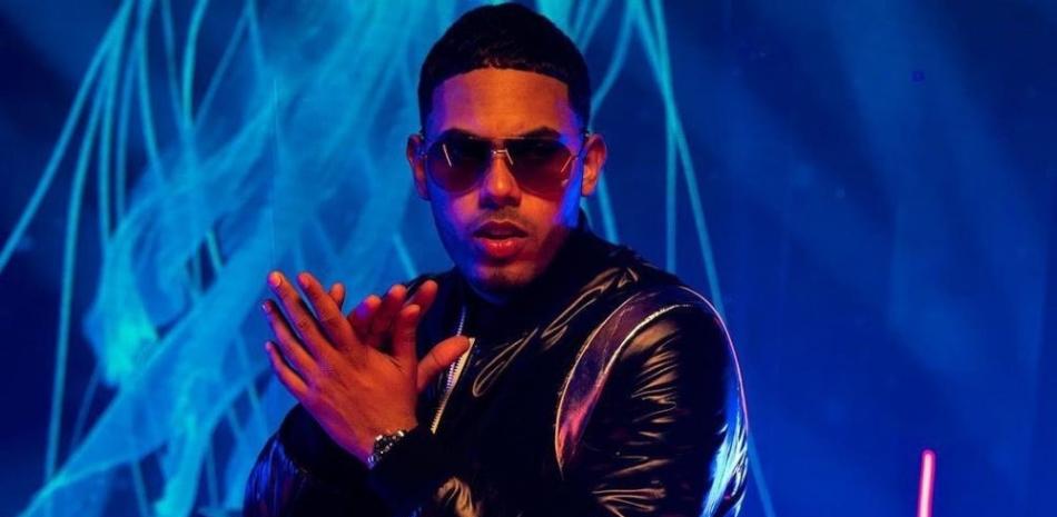 "Mike Towers usará escenario 360 en el Palacio de los Deportes de Santo ...