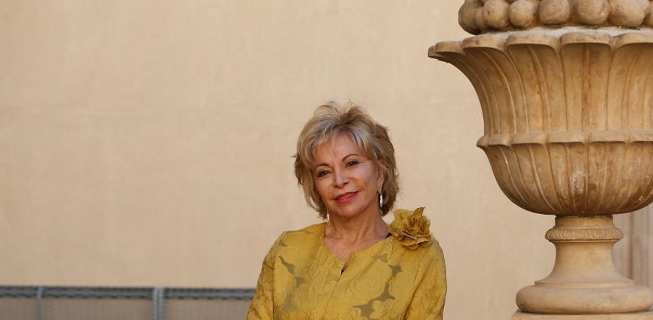 Isabel Allende, la voz femenina más popular del "realismo mágico ...