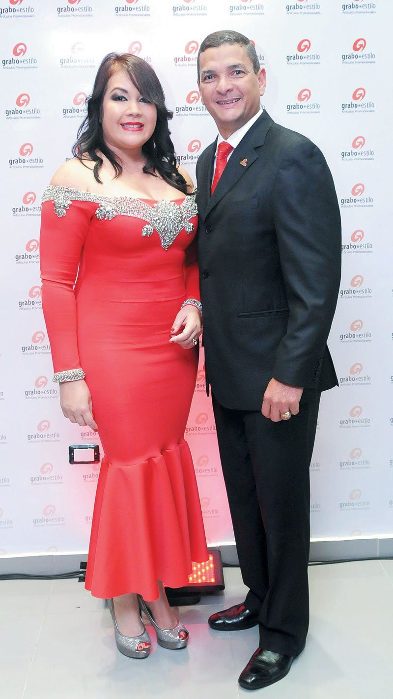 Sulim Lantigua de Glass e Ignacio Glass Beltré.