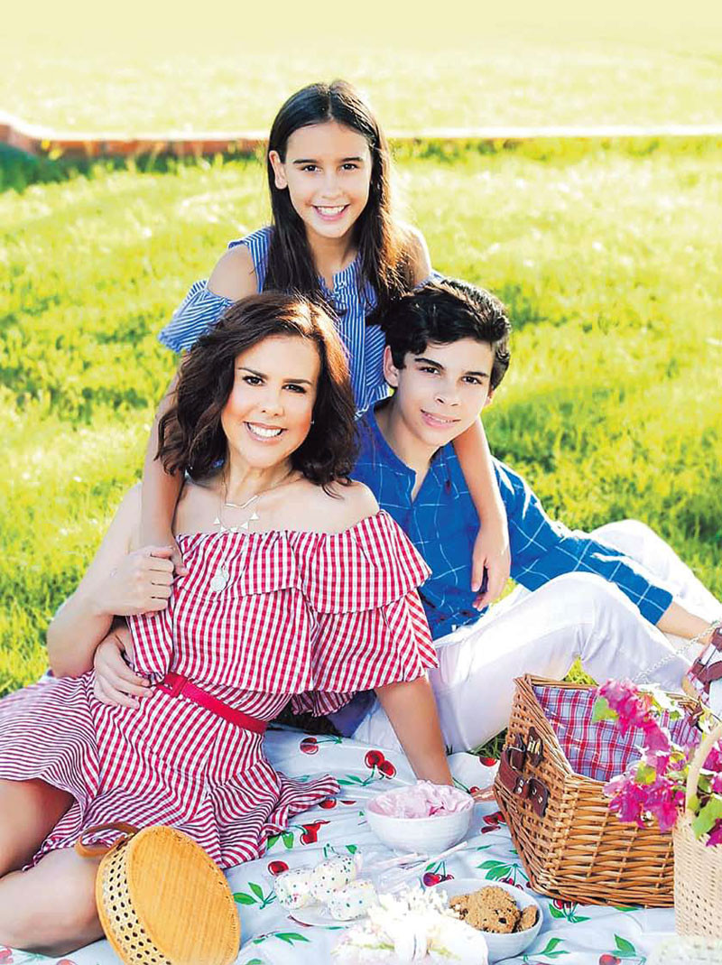 "Ingrid Gómez: “Ser madre es mi rol principal”"| Listín Diario