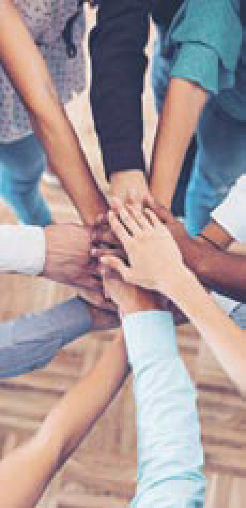 Aunque las personas tengan colores de piel distintos, la raza humana ...