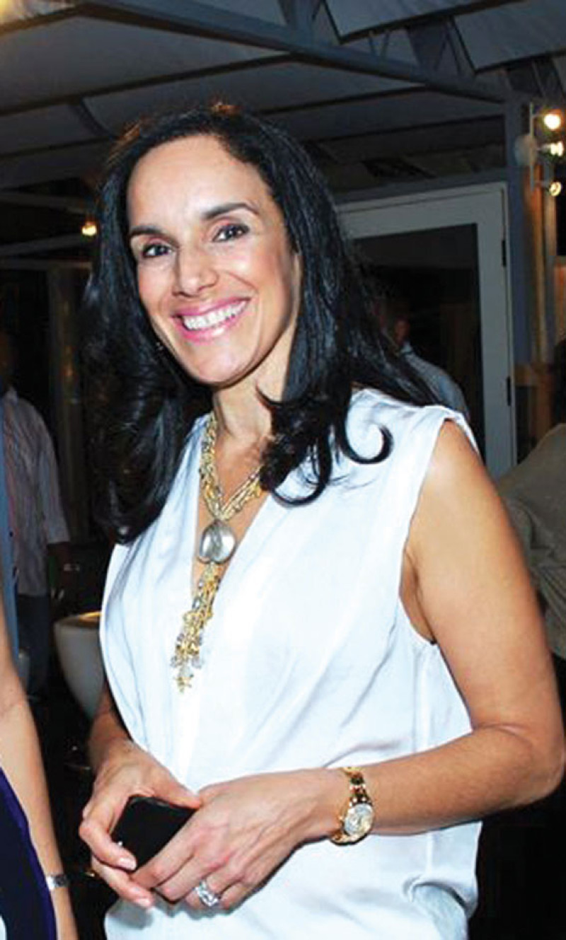 Cómo entra Janet al fútbol | Listín Diario