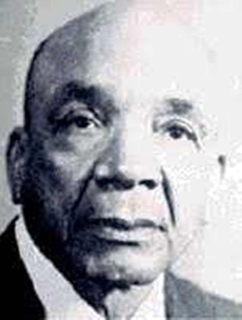 "La entrevista con Gregorio Urbano Gilbert"| Listín Diario