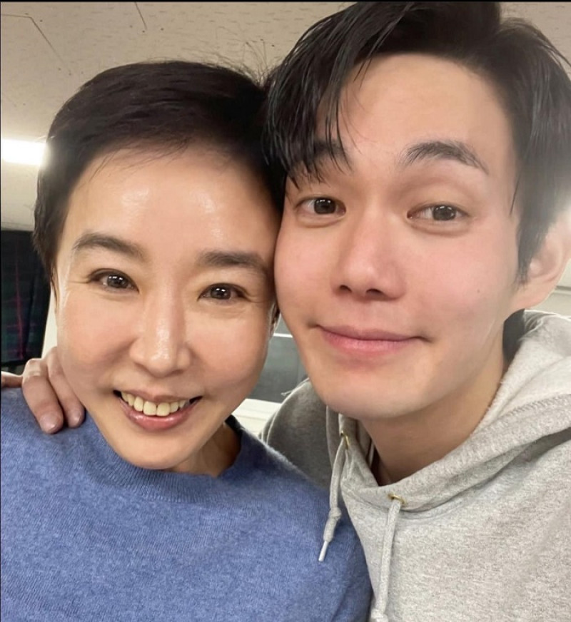 "Tras estreno de Jung E, Kang Soo-Yeon sigue viva en la memoria de sus ...