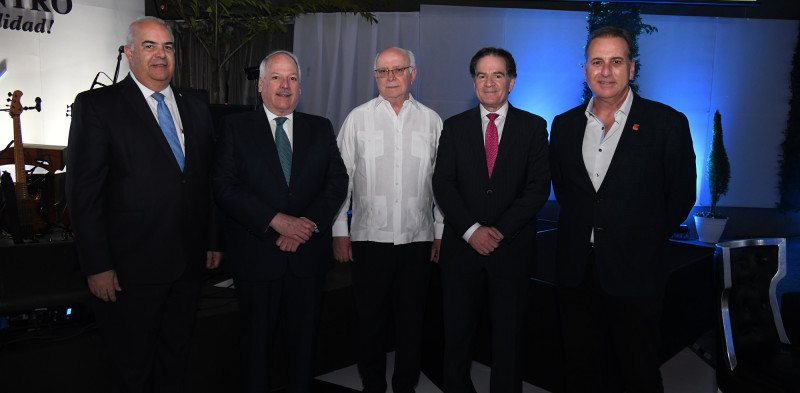 "Radiocentro celebra 60 años de exitosa trayectoria"| Listín Diario