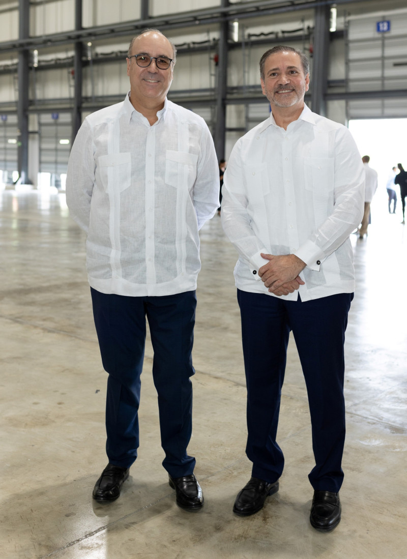 "Mardom abre las puertas de su nuevo almacén logístico"| Listín Diario