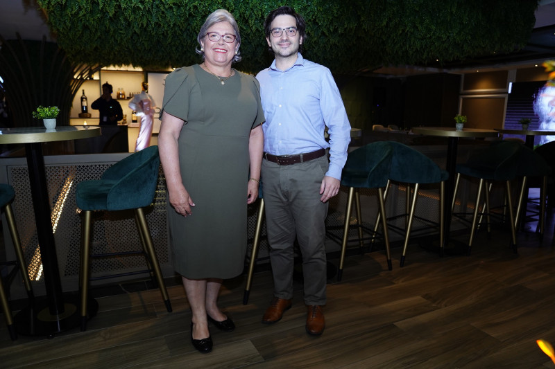 "Ritmo Platinum rinde homenaje a la estrella dorada de Hollywood ...