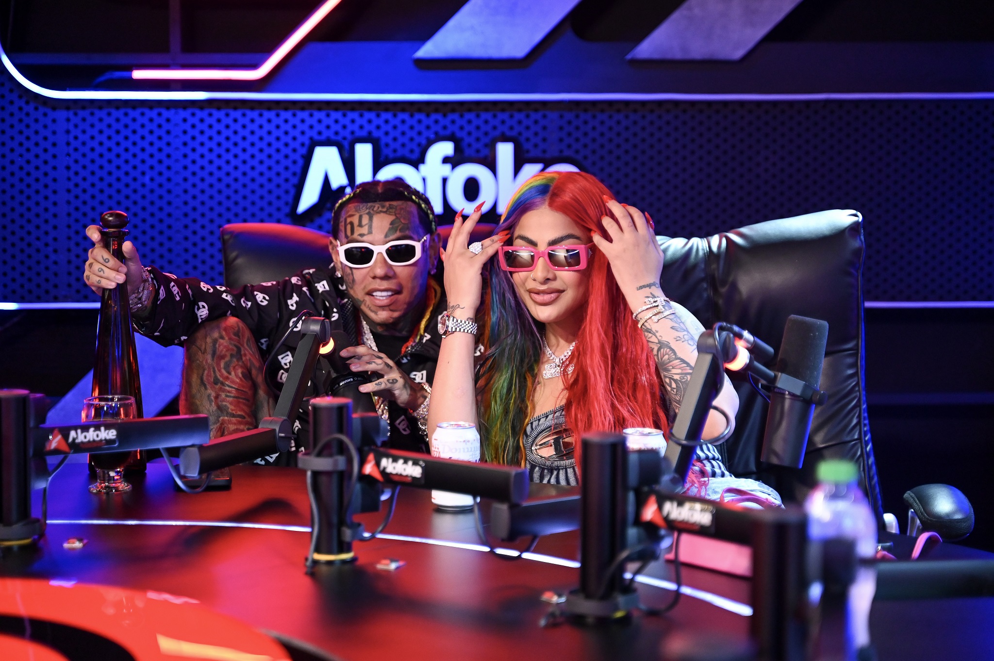 "Tekashi dice ha invertido entre 550 y 600 mil dólares en regalos para ...